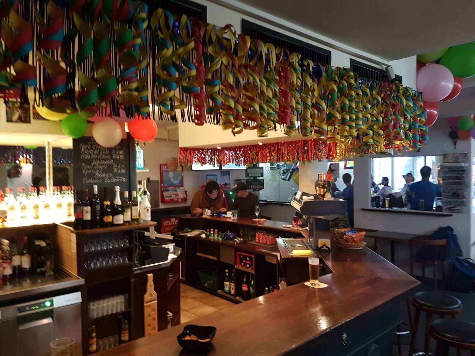 Cheers Pub - I Like Switzerland